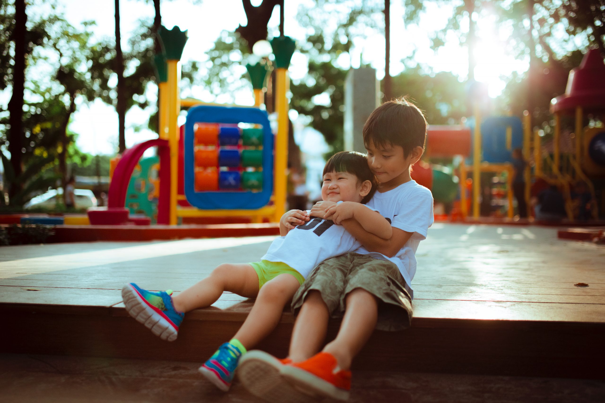 Helping your child regulate their emotions in the playground